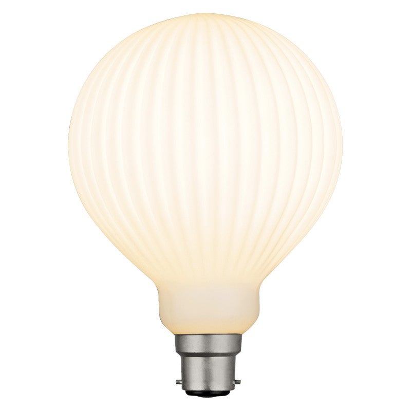 Mercator G125 Fluted LED Bulb, B22, 4W, 3000K, Opal